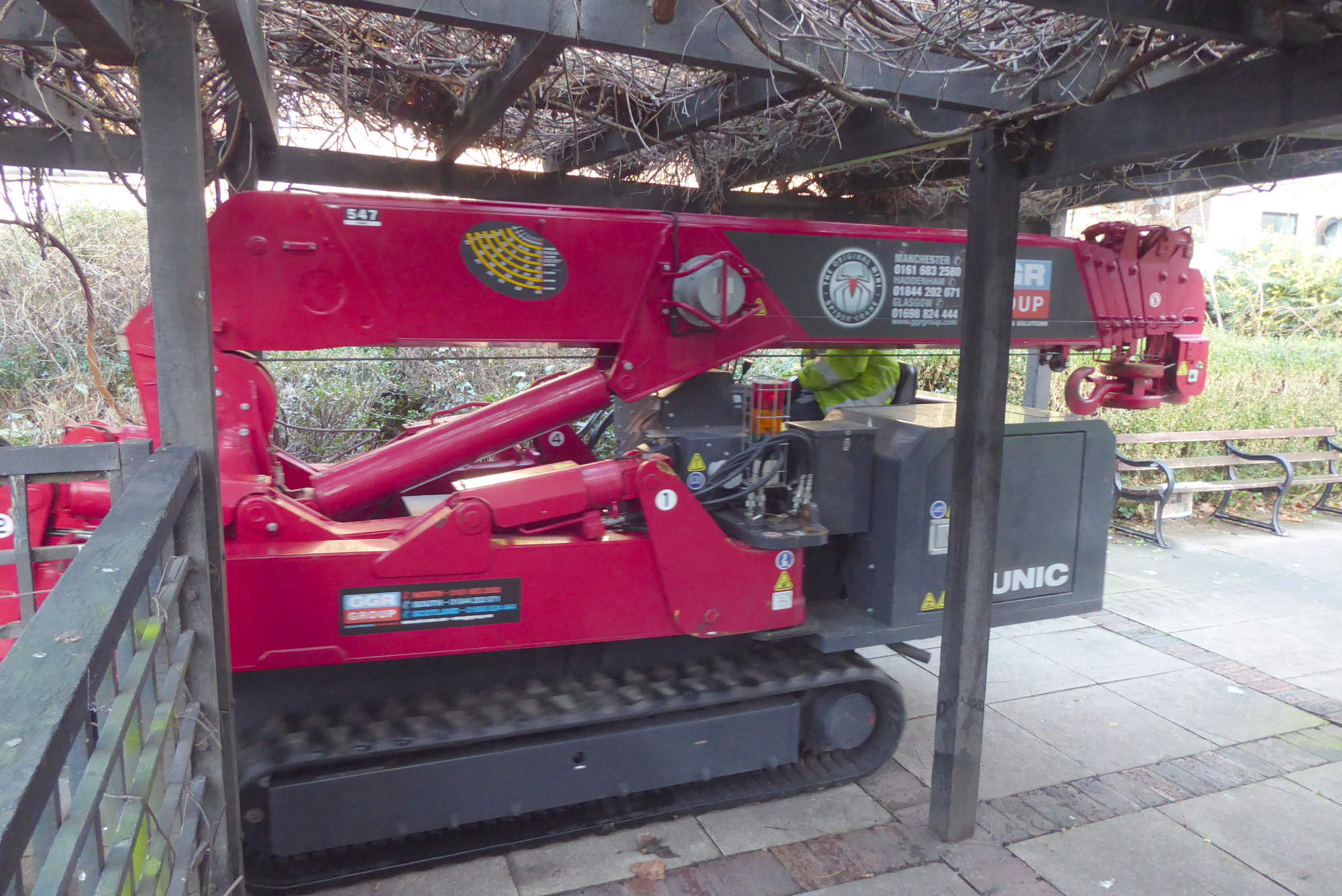 Contractors for Charlotte Street restaurant used crane in children's ...