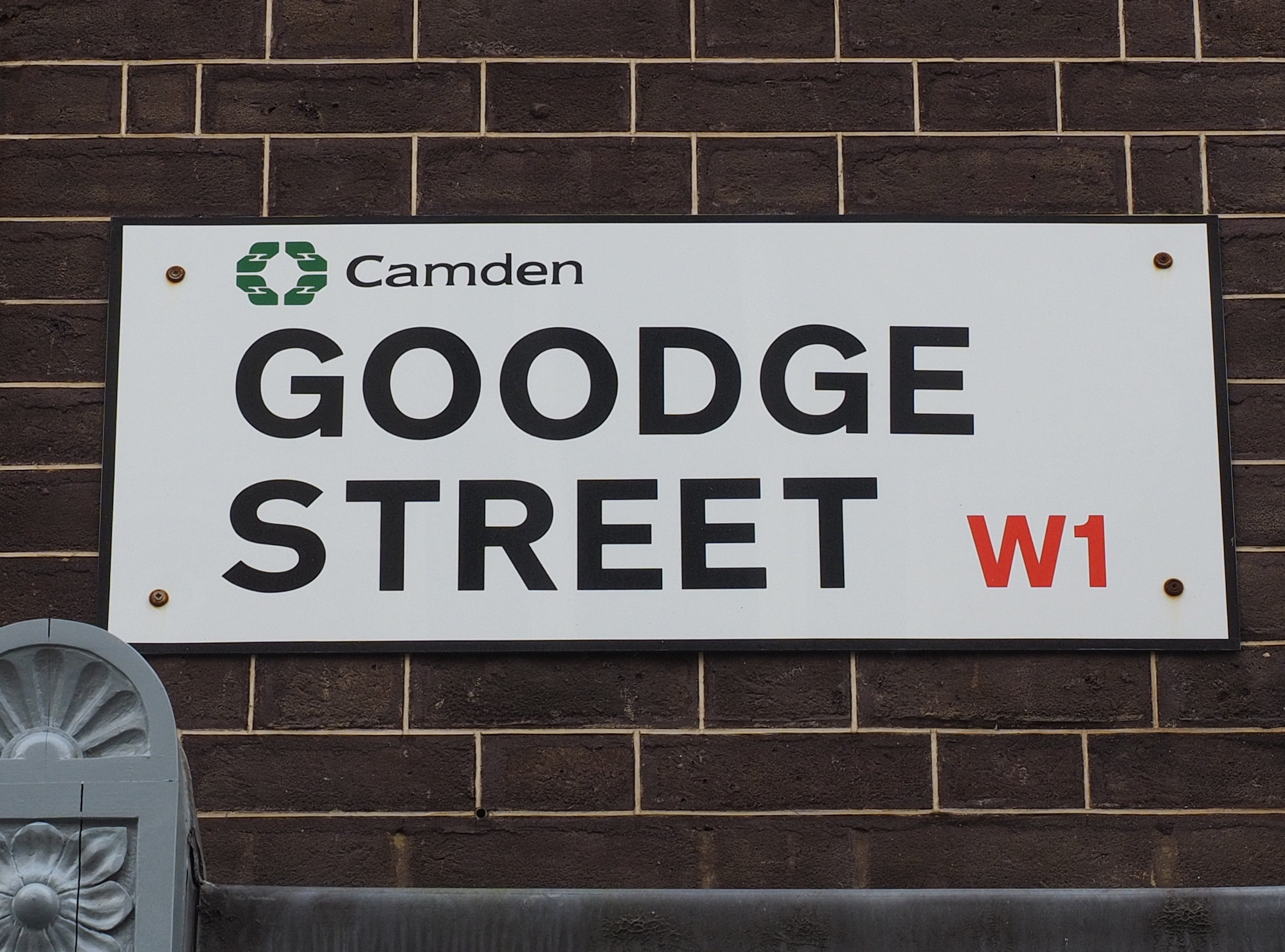 Camden takes a softly-softly approach to clutter on Goodge Street - The ...